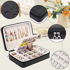 DesignSter Small Jewelry Box - Travel Jewelry Case PU Leather Jewelry Organizer Storage Holder for Necklace Earring Rings, Gifts for Girls Women (Black)