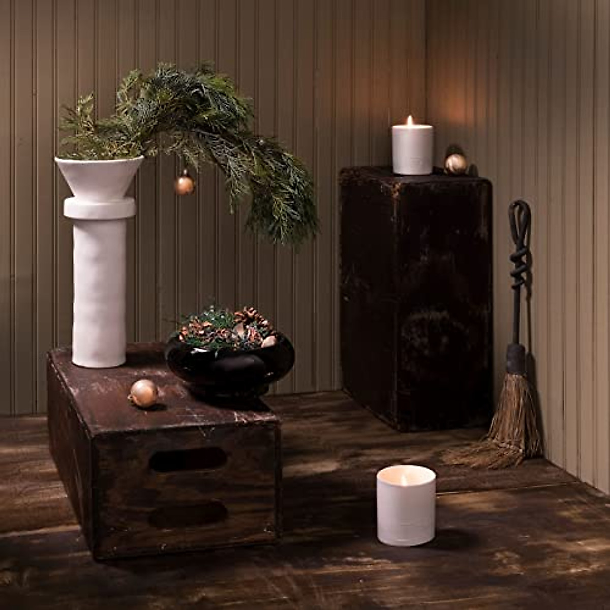 Aromatique The Smell of Tree Glass Cube 12 oz Scented Jar Candle with Metal Medallion for Home Décor and Gift