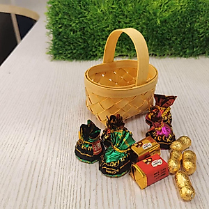 Hemoton 4pcs Candy Basket Small Basket Toys Snacks Containers for Kids Wooden Tray Rustic Decor Tiny Containers Snack Containers Small Craft Basket Child Mini Wood Chips Small Candies