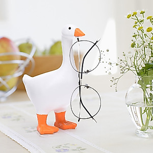 Goose Magnetic Key Holder, Resin Goose Duck Figurine Statue Magnetic Tool Holder, Cute Animal Figurines Key Holder, Hanging Storage Rack Ornament, Animal Figurines Key Storage Rack for(Orange)