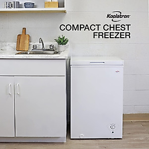 Koolatron Compact Chest Freezer, 3.5 cu ft (99L), White, Manual Defrost Deep Freeze, Storage Basket, Space-Saving Flat Back, Stay-Open Lid, Front-Access Defrost Drain, for Apartment, Condo, Cottage
