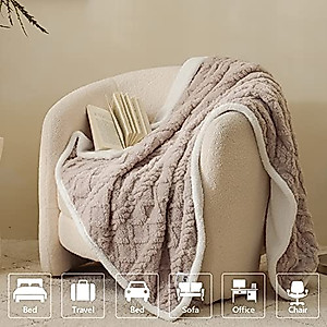 Simple&Opulence Sherpa Fleece Throw Blanket - Soft Fluffy Warm Cozy Plush Fuzzy Blanket with Elegant 3D Pattern for Couch Sofa Bed,Camel,30"x 40"