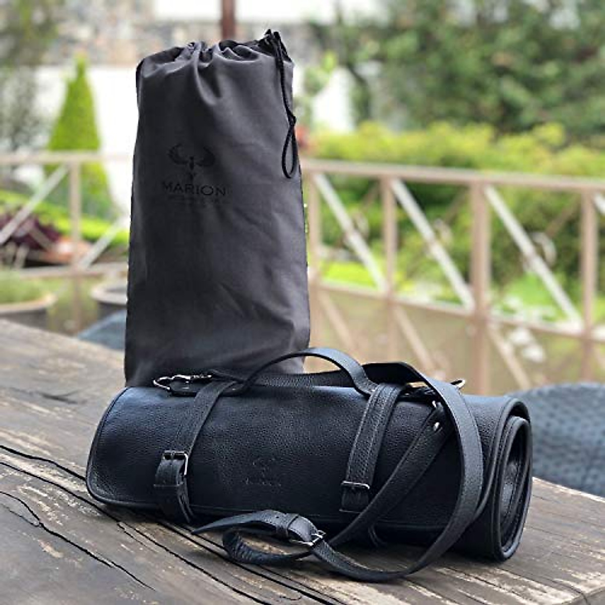 Marion - LE MINUIT - Genuine Calf Top Grain Black Leather - Handcrafted Professional Chef's Knife Storage Roll Bag - 8 Pockets - Adjustable Shoulder Strap - Zippered Interior and Exterior Pocket
