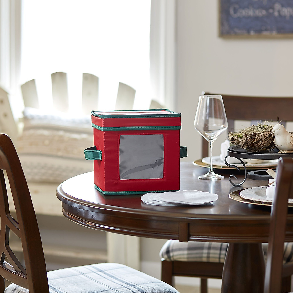 Household Essentials 532RED Holiday China Dinnerware Storage for Dessert Plates or Bowls | Removable Lid | Red Canvas with Green Trim, Red & Green