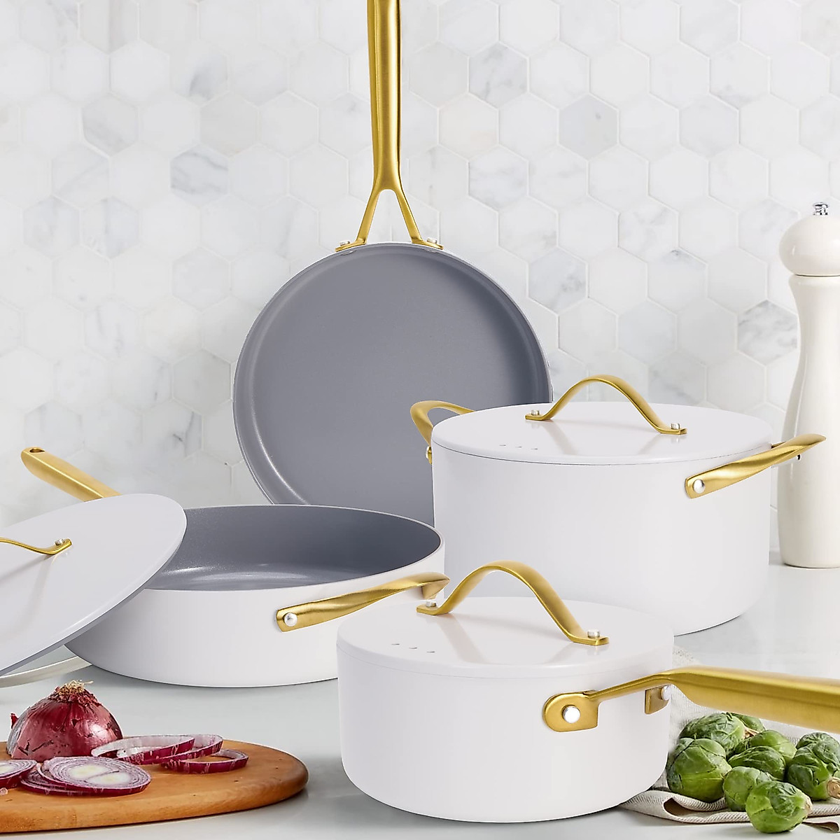 Ceramic Pots and Pans Set - VONIKI Nonstick Cookware Sets Non Toxic Cookware Set, Induction Cookware With Dutch Oven, Frying Pan, Saucepan, Sauté Pan, White Gold Pots and Pans for Cooking Set Gift