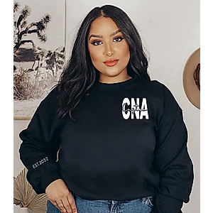 NAZENTI Nurse Sweatshirt, Custom Name Certified Nursing Assistant Shirt, Personalized Name CNA Sweatshirt, Nurse Crewneck Sweatshirt, Custom Nursing Assistant Shirt, Gift For CNA, CNA Grad Gifts
