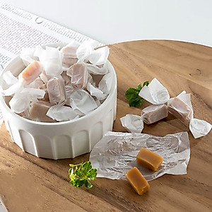 300 Pcs Candy Wrappers for Caramels Non Stick Wax Paper Sheets for Food, 5x5 Inch Parchment Paper Squares Caramel Wrappers Precut Candy Wrapper Paper for Chocolate, Patty, Caramel, Cheese