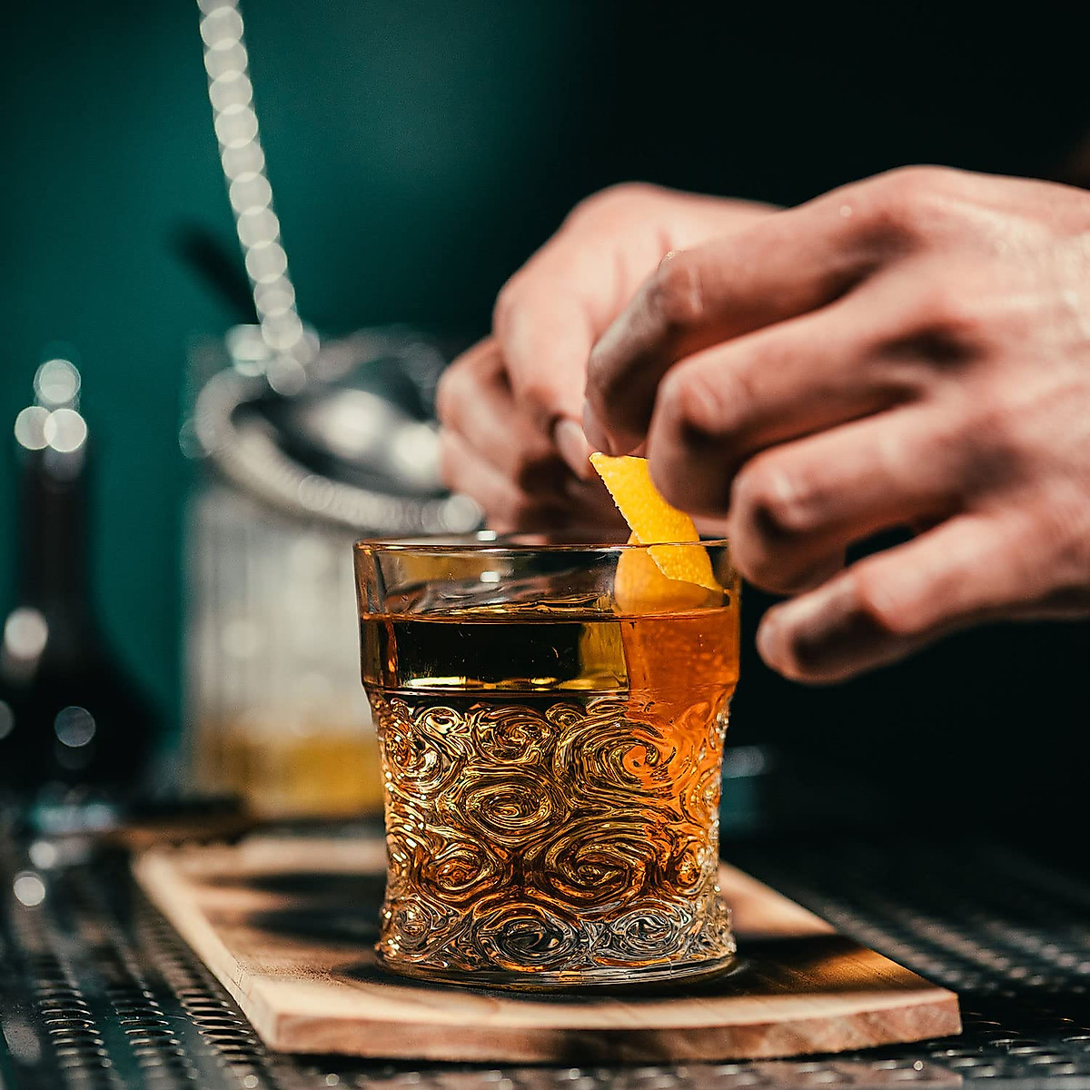 HISTORY COMPANY New Orleans “French Quarter” Old-Fashioned Crystal Cocktail Glass 2-Piece Set (Gift Box Collection)