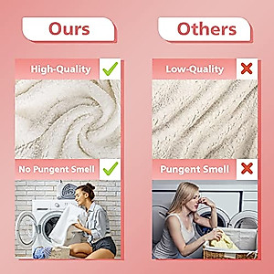 Jekeno Horse Blanket for Girls Women - Galloping Running Wild Horses Print Fleece Couch Throw Blanket Super Soft Plush Comfort Warm Sherpa Bed Blankets Gifts for Kids Boys Men Twin Adults 50"x60"