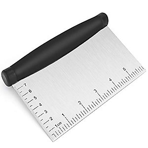 Bench Scraper, UUBAAR 1 PCS Dough Scraper Tool Kitchen Scraper, Multi-Purpose Stainless Steel Food Scraper Chopper, 6-Inch Bench Knife for Baking Cooking, Dough Cutter with Contoured Grip