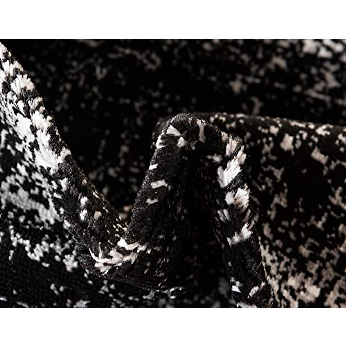 Unique Loom Sofia Collection Area Rug - Casino (5' 1" x 8' Rectangle, Black/ Ivory)