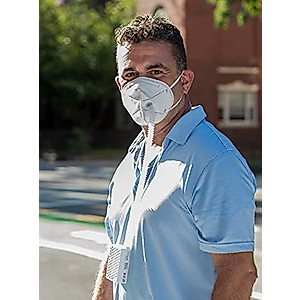 BROAD Breathe Easier AirPro Mask Rechargeable Reusable Air Purifying Respirator with a HEPA Filter