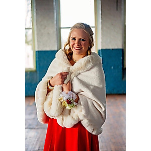 Faux Fur Shawl Wrap Bridal Cape Bridesmaids Stole Lambs Wool Shrug Winter Wedding with Fur Trim Ivory