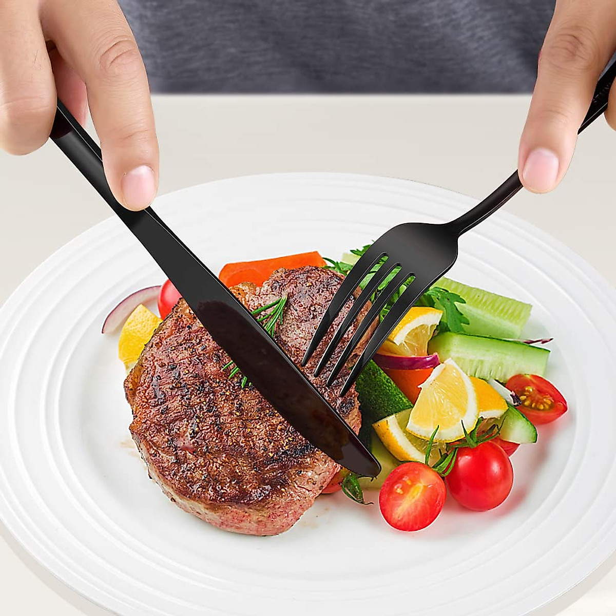 Black Silverware Set for 8, 40 Pieces Stainless Steel Flatware Cutlery Set, Mirror Polished Tableware Kitchen Utensil Set, Include Knives Spoons Forks, Dishwasher Safe (Shiny Black)