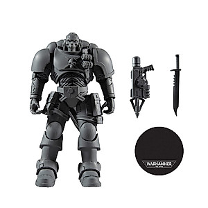 McFarlane Toys Warhammer 40,000 Space Marine Reiver (Artist Proof) with Grapnel Launcher & Base 7" Action Figure