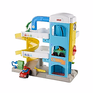Fisher-Price Little People Toddler Toy Helpful Neighbor’S Garage Playset with Spiral Ramp and 2 Wheelies Cars for Ages 18+ Months