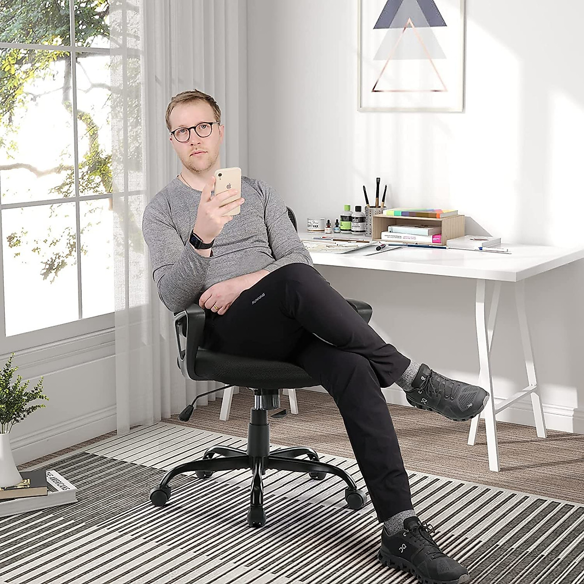 Office Chair Ergonomic Computer Chair Mesh Back Desk Chair Mid Back Task Chair with Armrests/Height Adjustable for Home Office Gaming