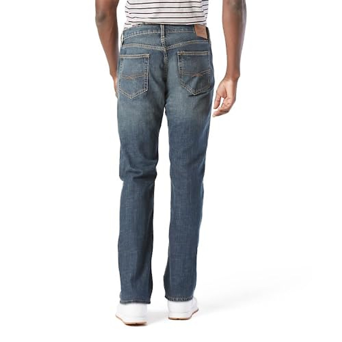Levi Strauss Signature Gold Men's Relaxed Fit Flex Jeans (Available in Big & Tall), Headlands, 38W x 32L