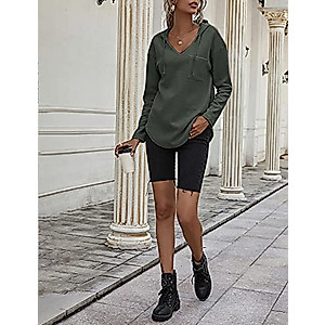 morhuduck Women's V Neck Hoodies Long Sleeve Sweatshirt Drawstring Pullover Tops with Pocket,Army Green, S