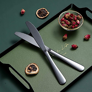 Berglander Black Dinner Knives Set Of 4, Stainless Steel Titanium Plating Shiny Black Dinner Knife, Butter Knife Spreader Table Knives Sturdy And Dishwasher Safe