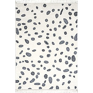 nuLOOM Rudy Transitional Polka Dot Tasseled Area Rug, 6' 7" x 9', Beige