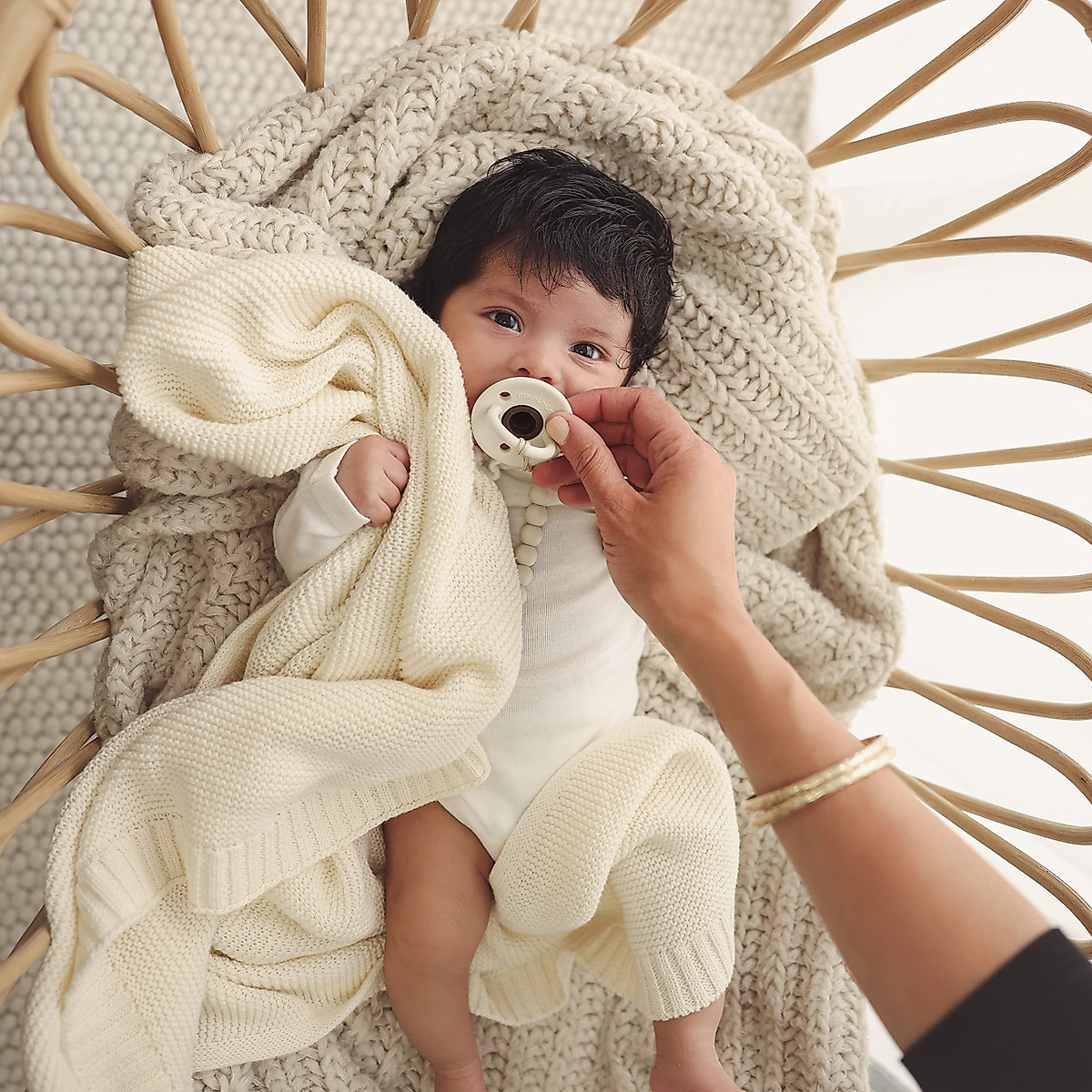 Bleu La La Organic Cotton Knit Receiving Swaddle Blanket for Boys - 100% Organic Soft Luxury Cotton Warm Cuddle Stroller Swaddling Crib Blanket for Newborns Infants Toddler (0-2Yrs - Denim Blue)