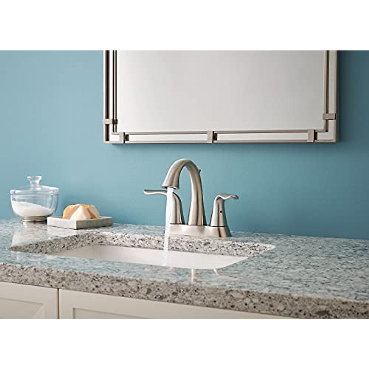 Delta Faucet Lahara Centerset Bathroom Faucet Brushed Nickel, Bathroom Sink Faucet, Diamond Seal Technology, Metal Drain Assembly, Stainless 2538-SSMPU-DST