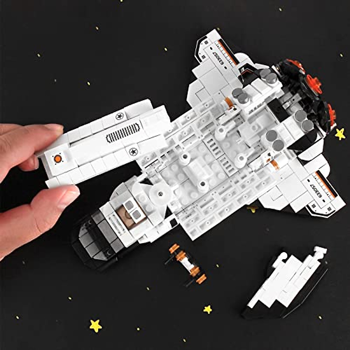 Space Shuttle Building Toys, 25-in-1 Aerospace Building Kit for Kids to Assemble a Big Spaceship or 12 Small Different Space Probe, Best Present for Boys and Girls Aged 6 7 8 9 10 11 12 13 14+, 586PCS