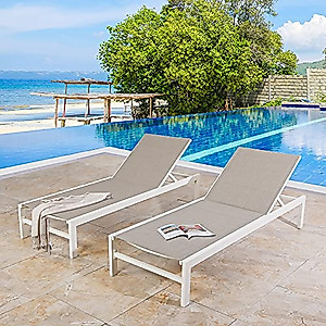 Iwicker 2 PCS Patio Aluminum Chaise Lounges Outdoor Weather-Resistant Textilene Quick Dry Foam Padded Lounge Chairs with Adjustable Backrest and Wheels, Beige