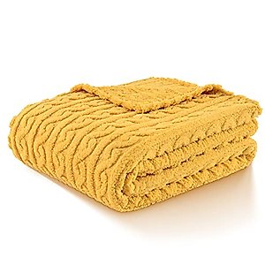 FY FIBER HOUSE Sherpa Blanket - 3D Pattern Design Yellow Throw Blanket for Sofa Couch, Bed, Warm Super Soft Cozy Microfiber Fleece Blanket for Living Room, Throw 50”x60”