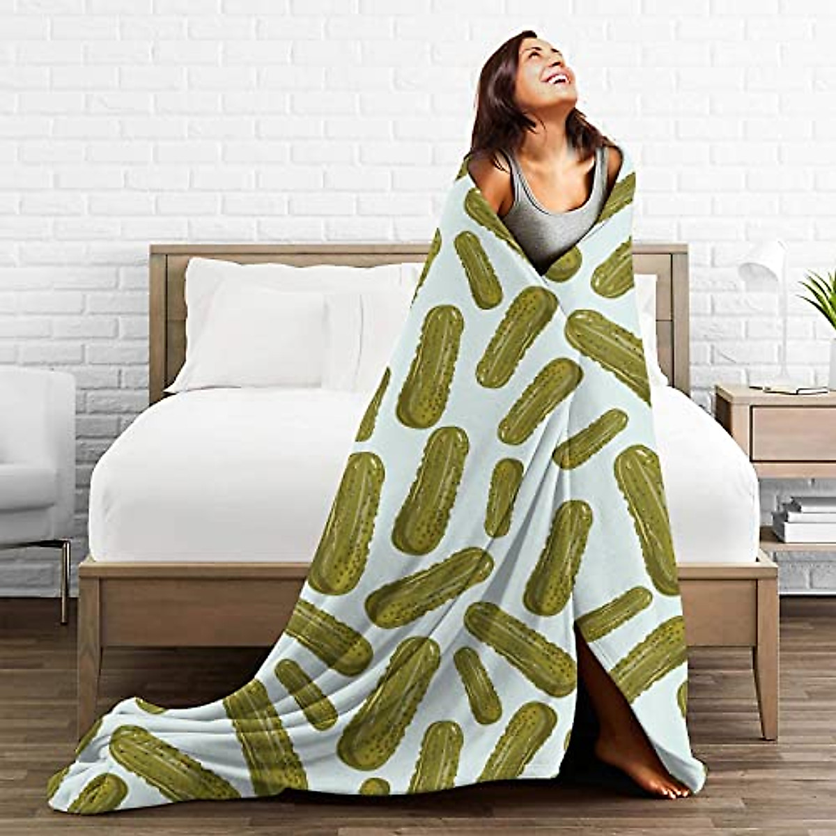 Pickle Cucumbers Throw Blanket Soft Bed Blankets Lightweight Cozy Plush Flannel Fleece Blanket for Sofa Couch Bedroom 50"X40"