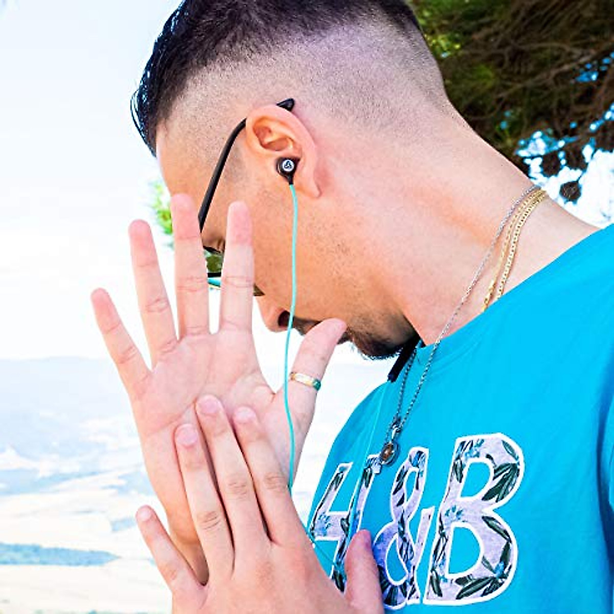 LUDOS Clamor Wired Earbuds in-Ear Headphones, 5 Years Warranty, Earphones with Mic, Noise Isolating Ear Buds, Memory Foam for iPhone, Samsung, School Students, Kids, Women, Small Ears - Turquoise