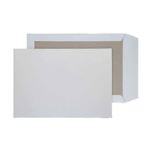 Q-Connect KF3525 120gsm White Peel and Seal Board Back Envelope C4 (Pack of 125)