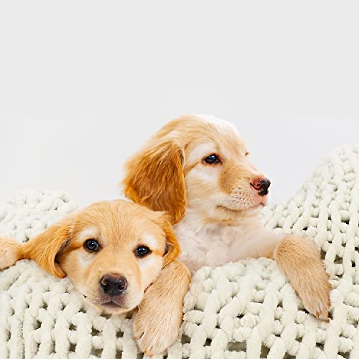 Catalonia Chunky Knit Blanket, Super Soft Plush Crochet Chenille Blanket, Knitted Yarn Blanket for Couch Bed Home Decor, Comfort Caring Gift, 50x60 inches