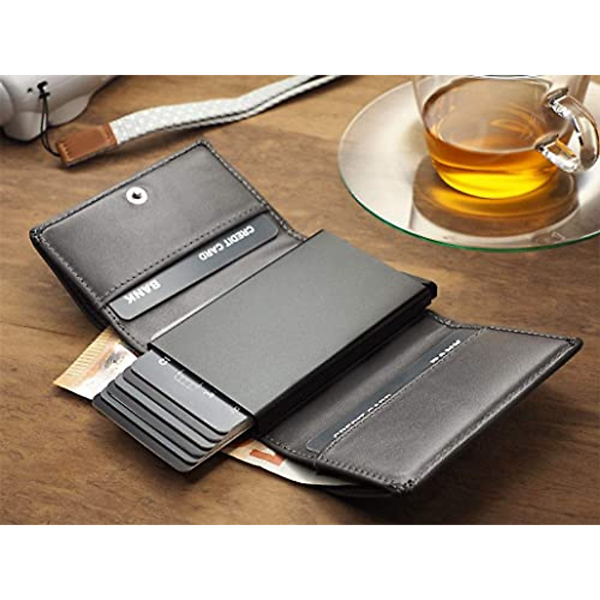 PULARYS Mini Wallet BOSTON - Multifunckion Credit Card Case - Italian Leather - RFID blocking - Size: 7.5 x 9.5 x 2.5 cm - Space for up to 10 Cards - Snap Fastener - Classic Design