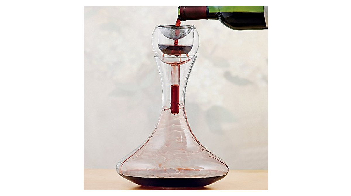 Enhance Your Wine with Final Touch Aerator Set