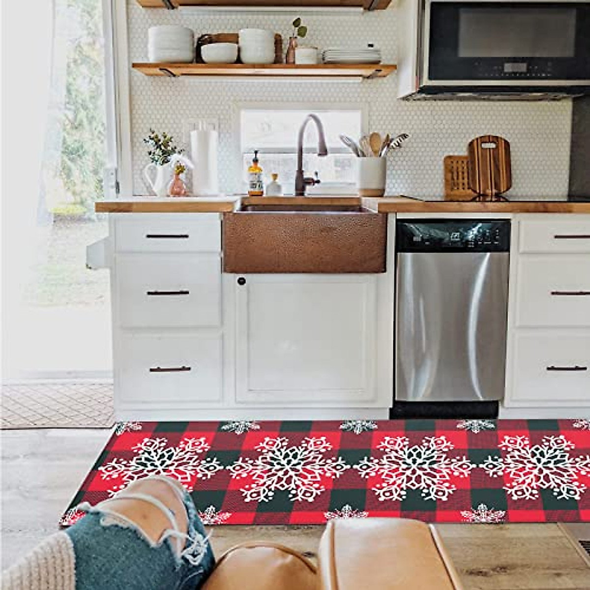 Kitchen Mats fo Floor, Merry Christmas Snowflake Red Black Buffalo Check Plaid Backed Rubber Dots Rugs,Non Slip,Absorbant Runner Rugs for Hallway Entryway,Kitchen,Laundry 1 pcs 23.6x70.9 Inch