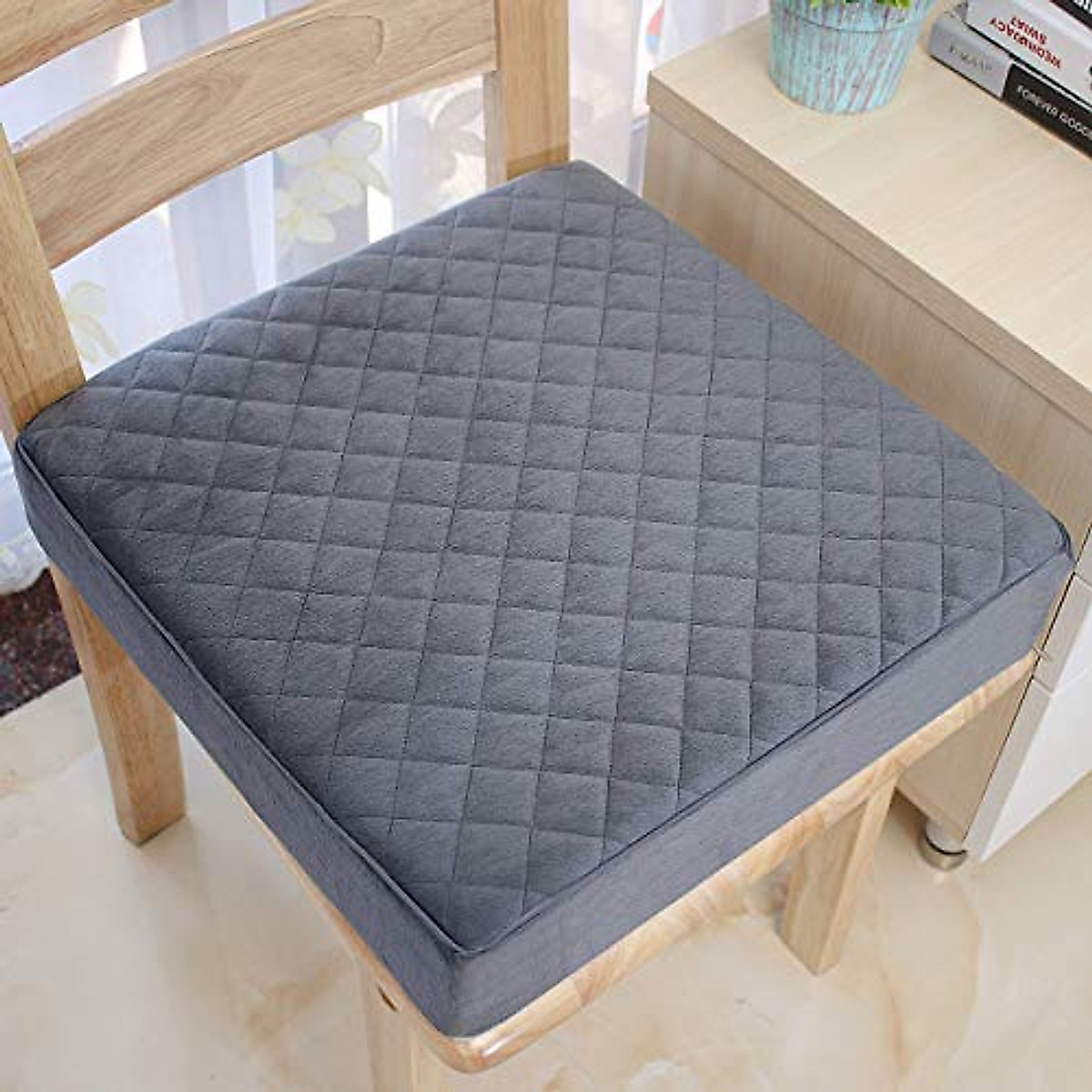 COMFORTANZA Chair Seat Cushion - 16x16x3 Memory Foam Square Thick Non-Slip Chair Pads for Kitchen, Dining, Office Chairs and Car Seats - Comfort and Back Pain Relief - Soft - Gray