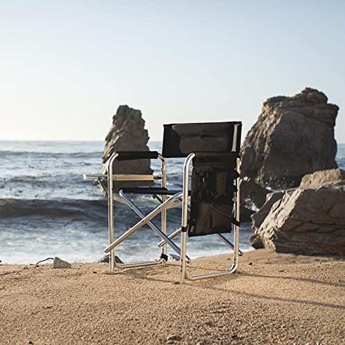 ONIVA - a Picnic Time brand - Sports Chair with Side Table, Beach Chair, Camp Chair for Adults, (Black)