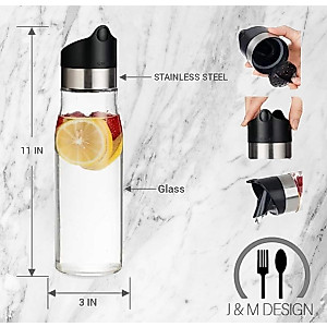 J&M DESIGN 28 OZ Glass Pitcher With Lid Water Carafe Easy Twist Stainless Steel & Plastic Lid Removeable Strainer For Juice Beverage drinks Iced Coffee Milk Container Bottle Jar Mimosa Bar Supplies