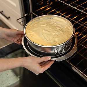 Chef's Planet Perfect Pan - 9-inch Round Baking Pan with Leak-Proof, Easy-Lock Spring Form Pan and Water Bath Basin for Delicate Creations