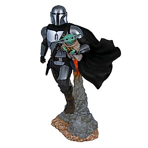 Diamond Select Toys Star Wars Milestones: The Mandalorian & Child Statue, 16 inches