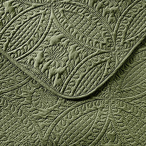 Quilt Set King/Cal King/California King Size Olive Green - Oversized Bedspread - Soft Microfiber Lightweight Coverlet for All Season - 3 Piece Includes 1 Quilt and 2 Shams, Geometric Pattern