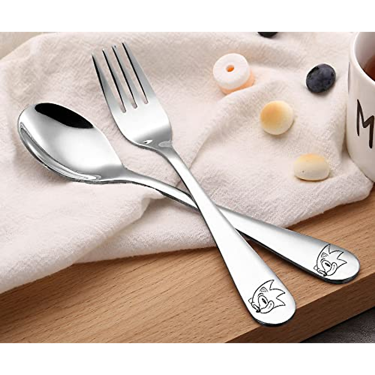 Sonic The Hedgehog ​Gift Set, Sonic Travel Camping Cutlery Set, Sonic Portable Lunch Utensils Set with Box, Knife, Fork, Spoon for School and Home
