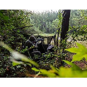 Primos Hunting DoubleBull 3-Panel Stakeout Blind with Surroundview 5 Shoot Through Ports in Mossy Oak Bottomland Camo 65165