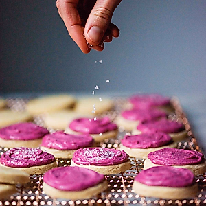 Suncore Foods Pink Pitaya Powder, Pink Food Coloring Powder, Gluten-Free, Non-GMO, 5oz (1 Pack)