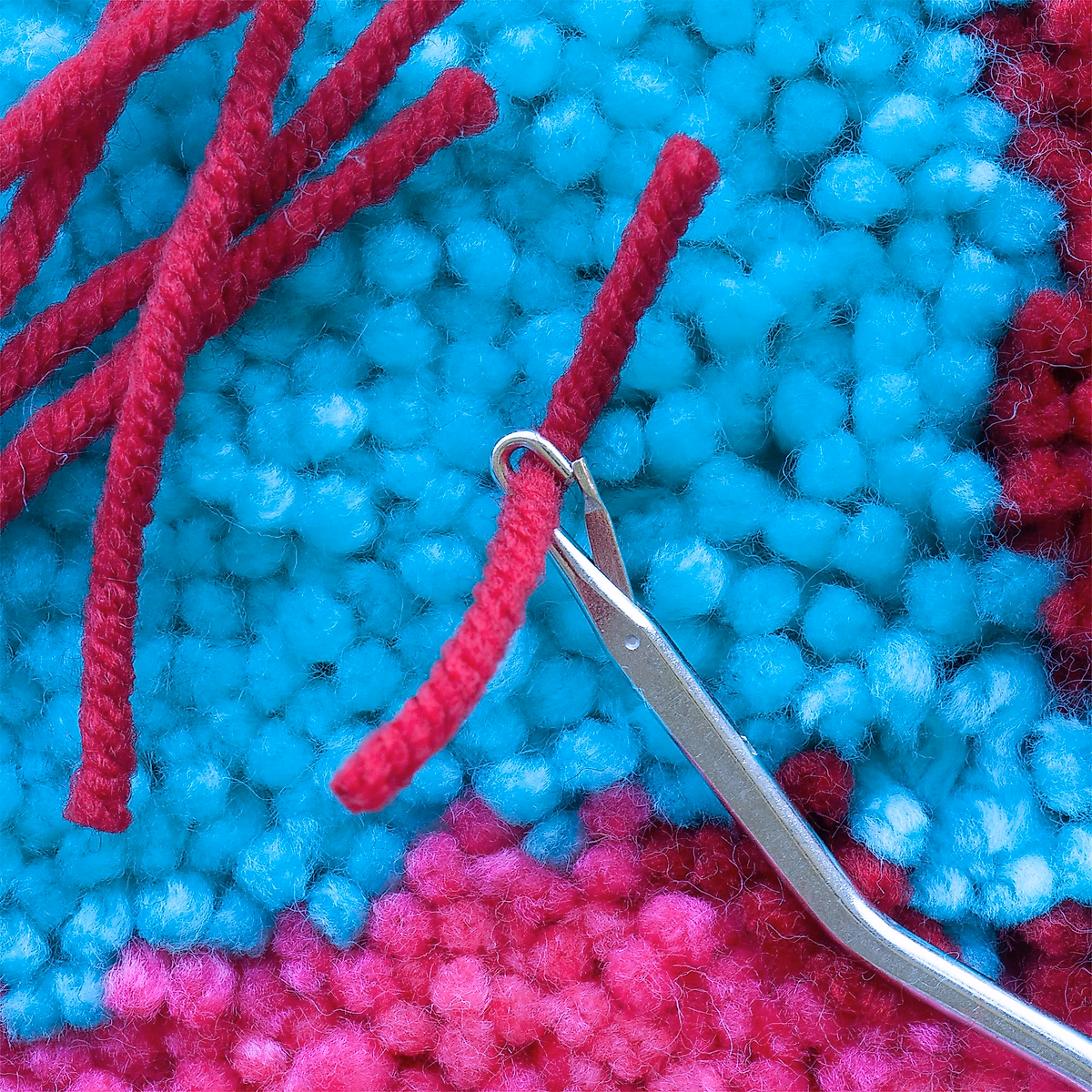 Boye Offset Ergonomic Latch Hook Tool Craft Accessory, 6.5" L, Blue