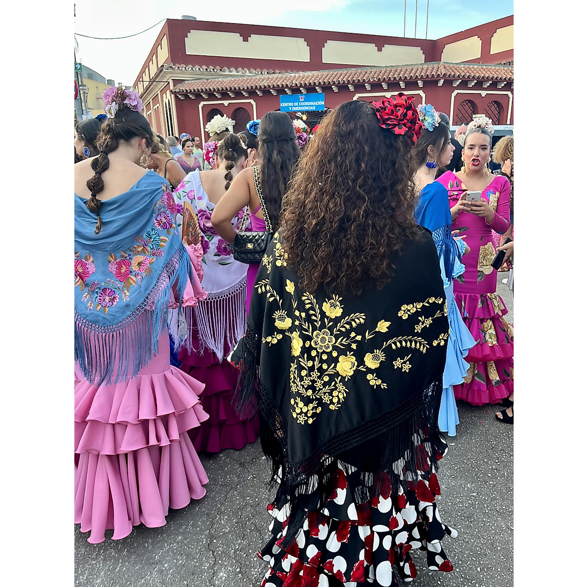 La Senorita Spanish Flamenco Dance Shawl Large Black with golden flowers Large