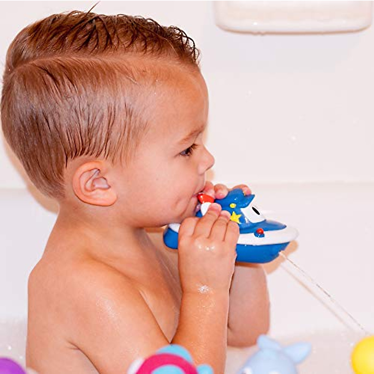 Nuby 2-Pack Tub Tugs Floating Boat Bath Toys, Colors May Vary, (Pack of 2)