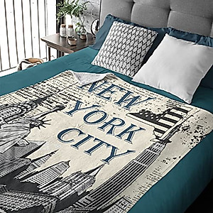 Bhaisajyaguru New York City Throw Blanket Retro New York Theme Decorative Soft Warm Cozy Flannel Plush Fleece Blankets for Bedding Sofa Couch Outdoor Traveling Camping 40"x30" for Pets
